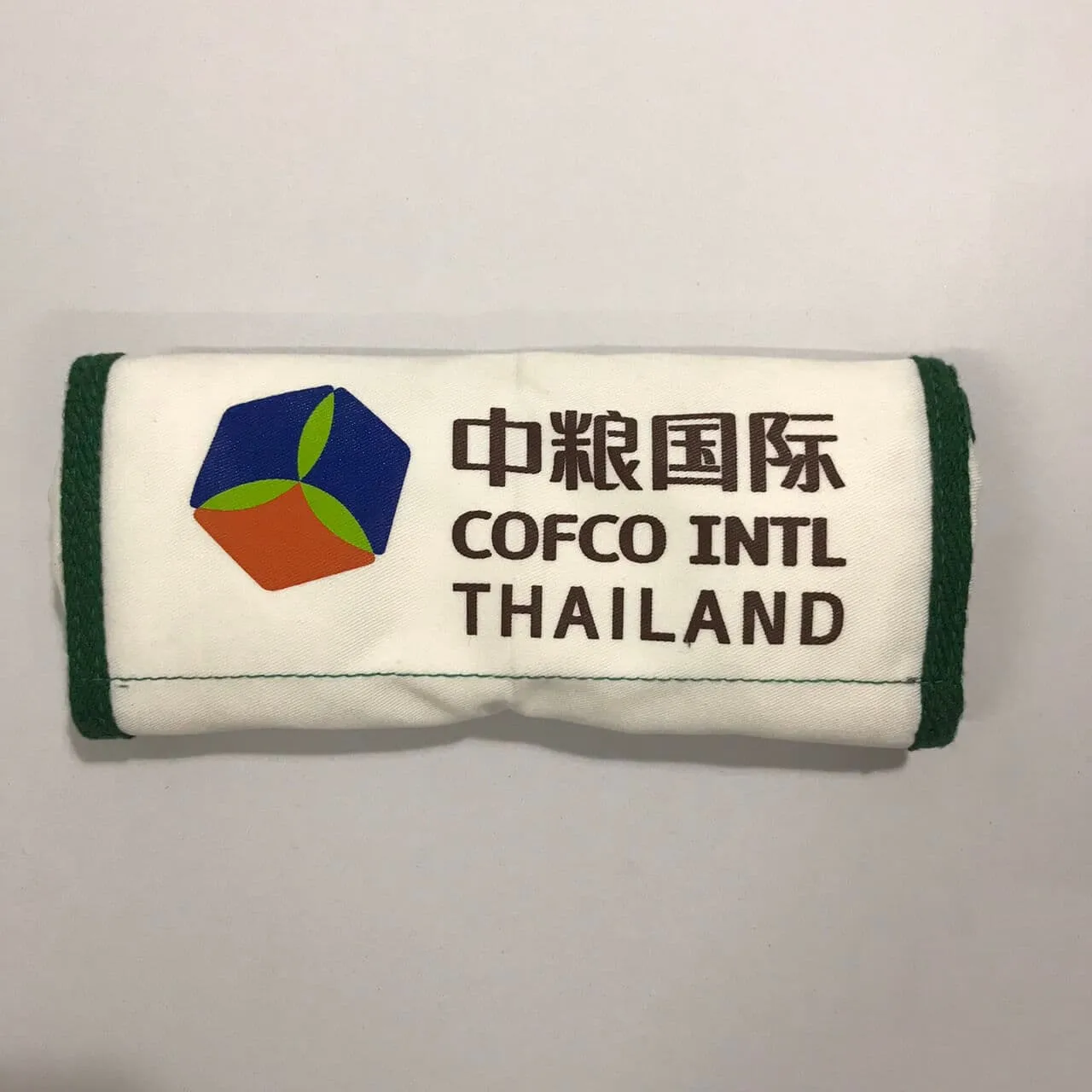 รับทำกระเป๋าผ้า แคนวาส พับได้ ซิปรูด ของ COFCO INTL