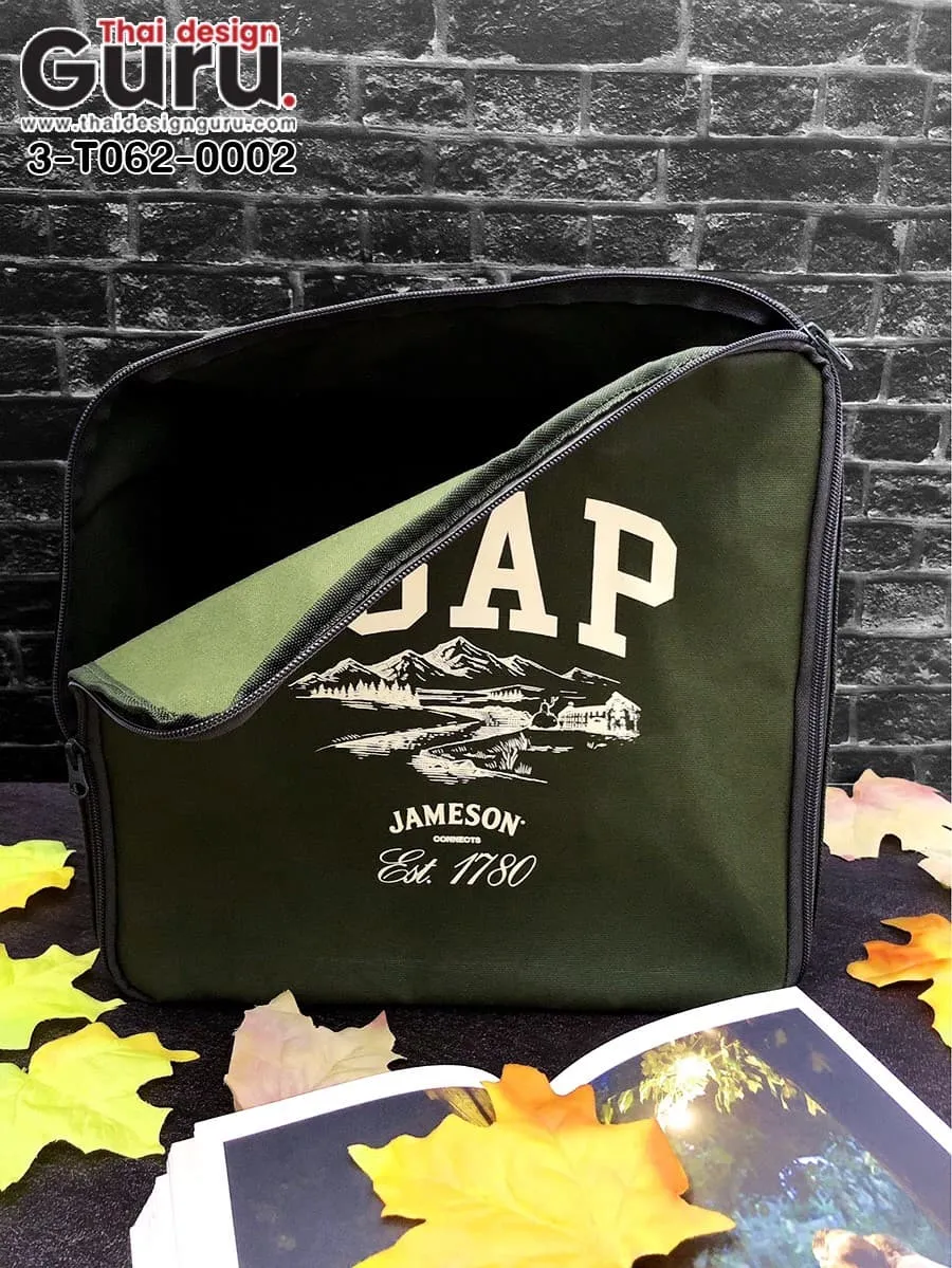 รับทำกระเป๋าผ้าซิปพร้อมหูหิ้ว สไตล์แคมป์ปิ้ง สกรีนโลโก้ SSAP